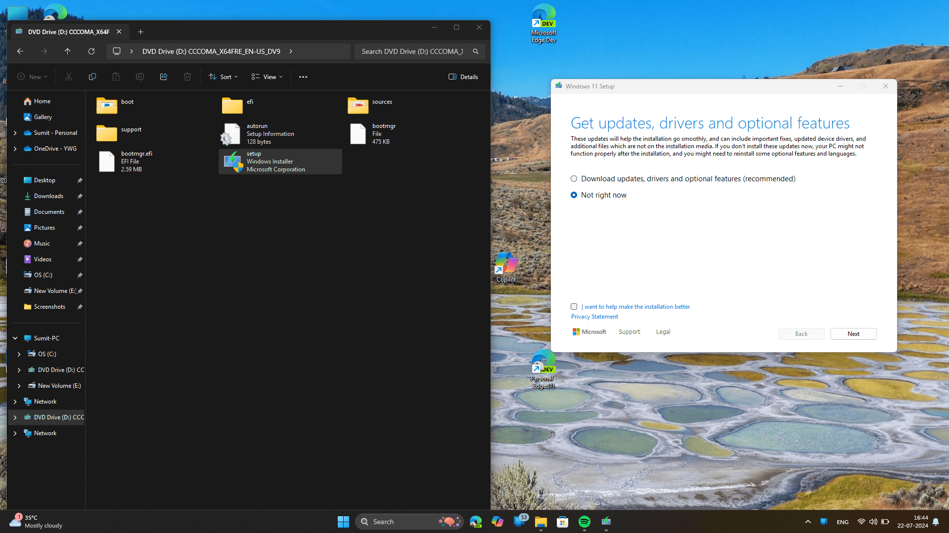 Install Windows 11 24H2 offline