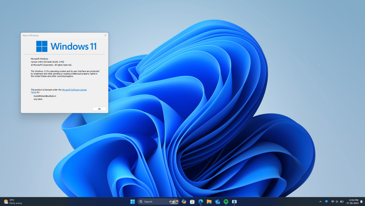 Windows 11 24H2 ISO file download